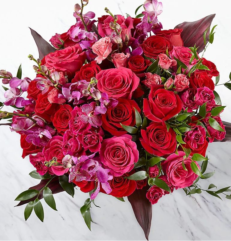 The FTD Heart's Wishes Luxury Bouquet a1271 | Flower Delivery | Flower Shop