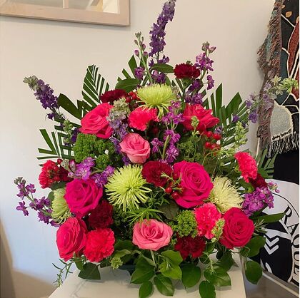 The FTD Warm Embrace Arrangement a1420 | Flower Delivery | Flower Shop