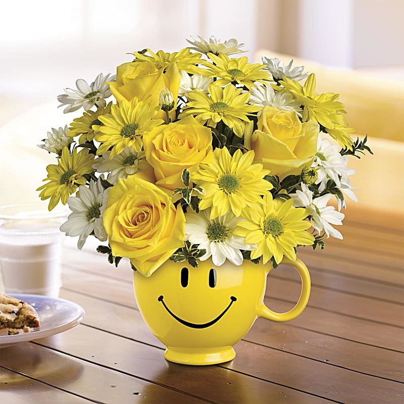 Teleflora's Be Happy Bouquet with Roses a3385 | Flower Delivery ...